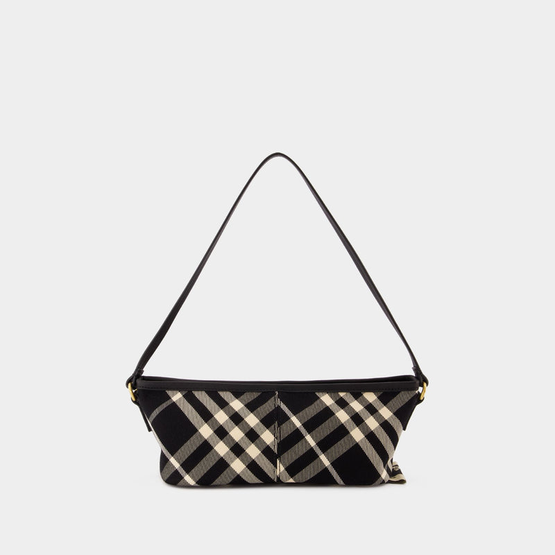 Burberry baguette bag store